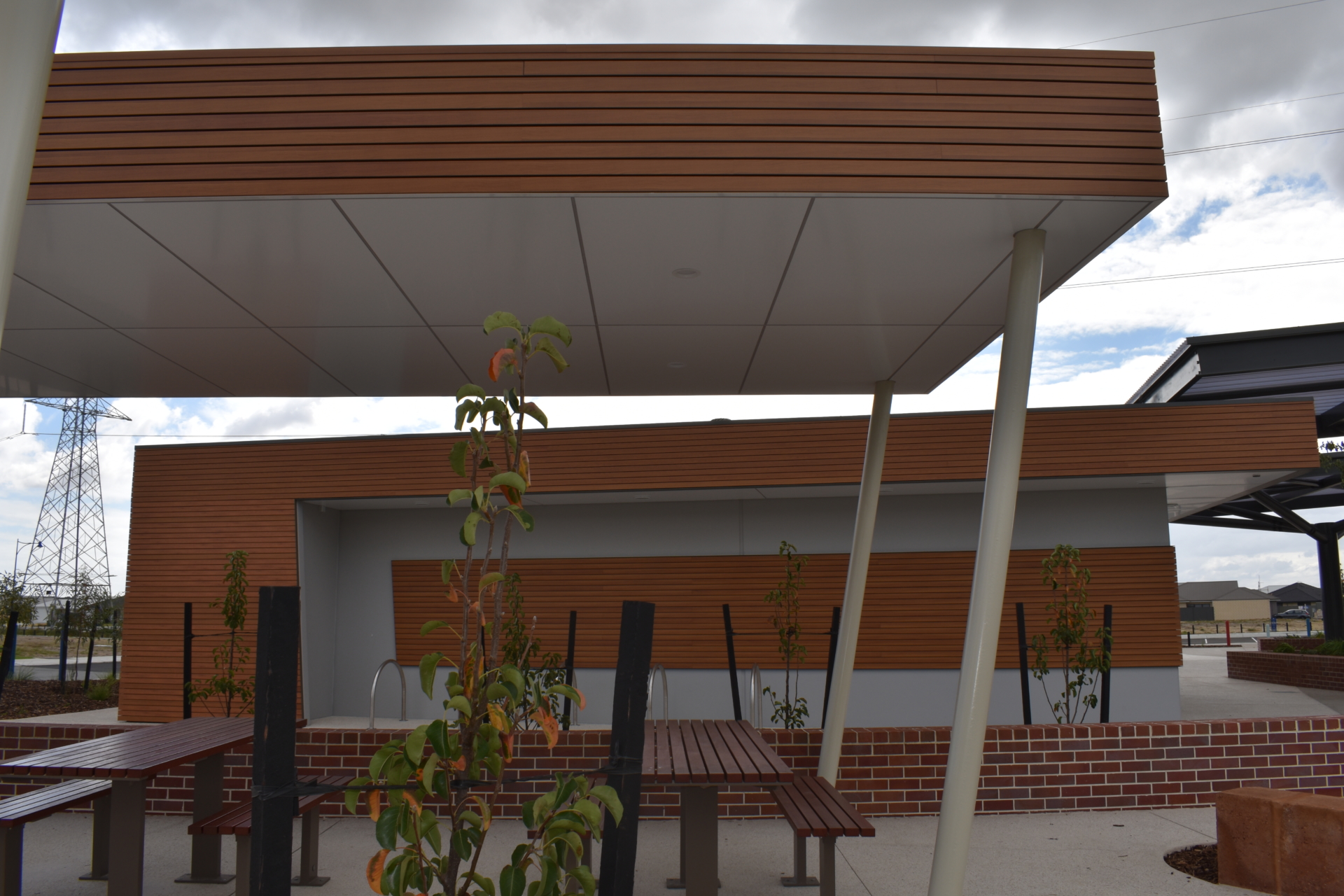 Rossiter Pavilion and Playing Field | Ironclad WA